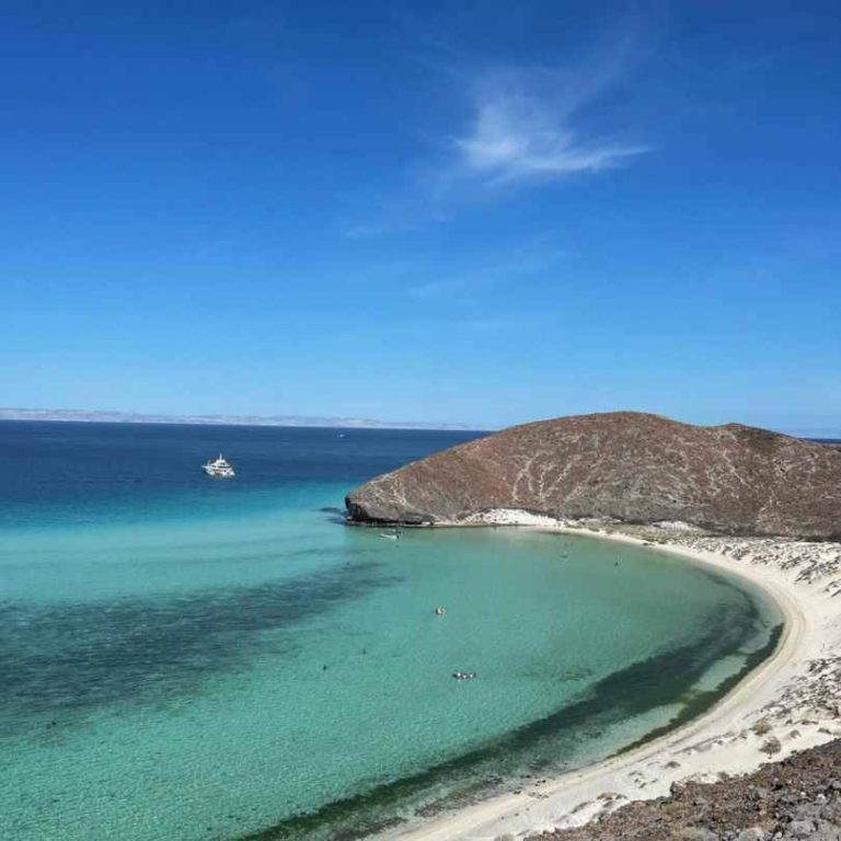 Playa Balandra - Paraíso Natural en el Mar de Cortés