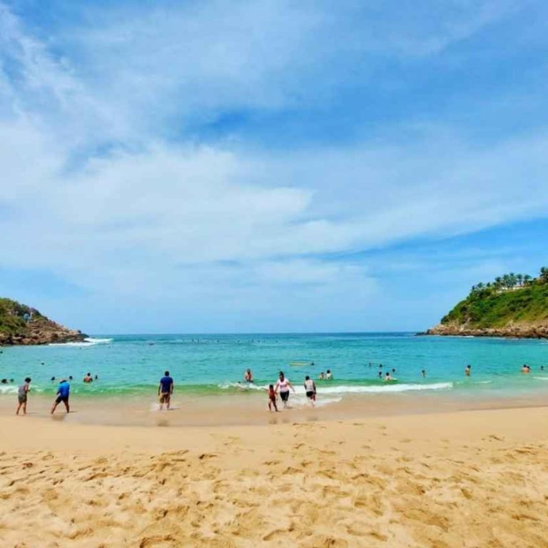 Playa Carrizalillo en San Pedro Mixtepec