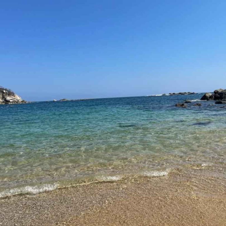 Playa El Arrocito en Santa María Huatulco
