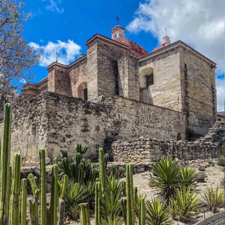 Qué ver en Mitla, Oaxaca - México Playas